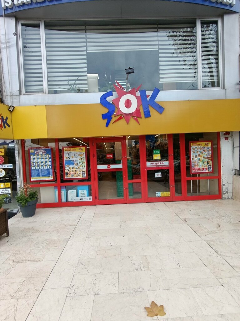 Süpermarket Şok, İstanbul, foto