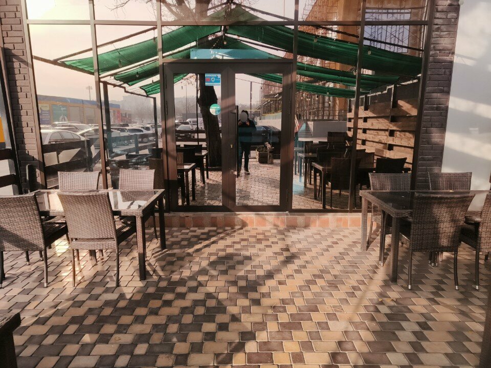 Kafe Kekeev BBQ &Amp; Grill, Bişkek, foto