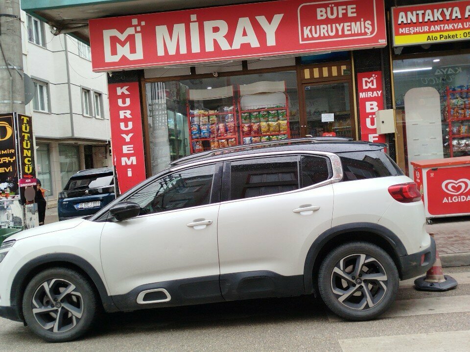 Mini-market Miray Büfe, Bursa, foto