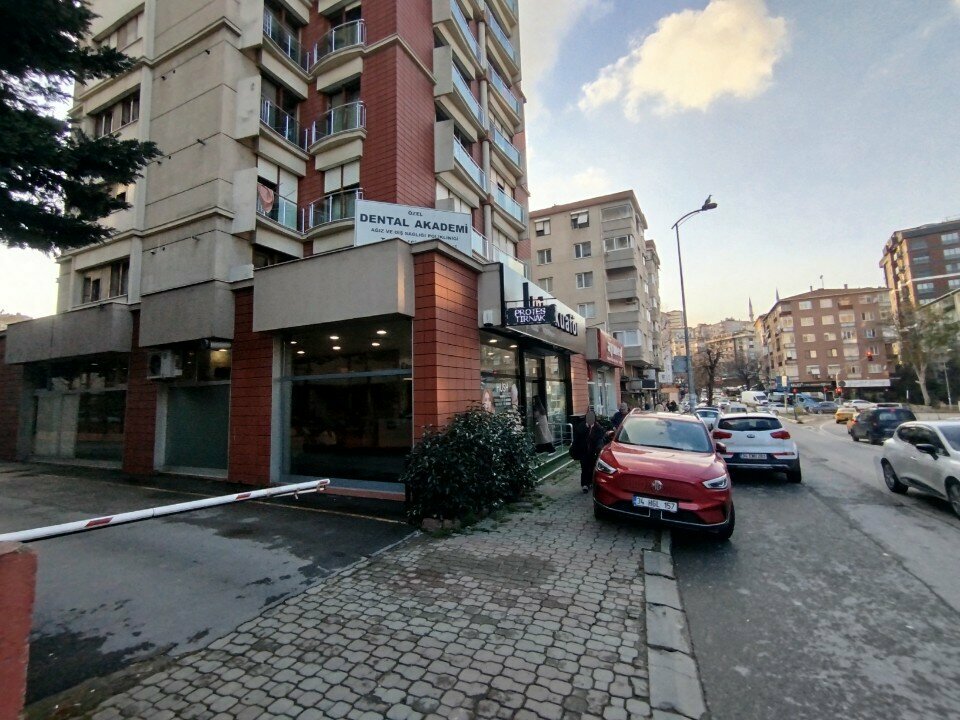 Özel ağız ve diş sağlığı klinikleri ve muayenehaneleri Dental Akademi, İstanbul, foto
