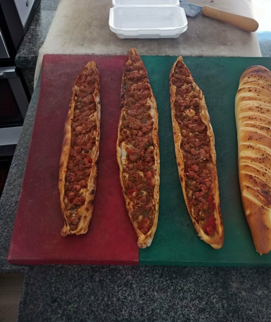 Restoran Konya Bereket Etli Pide, Kütahya, foto