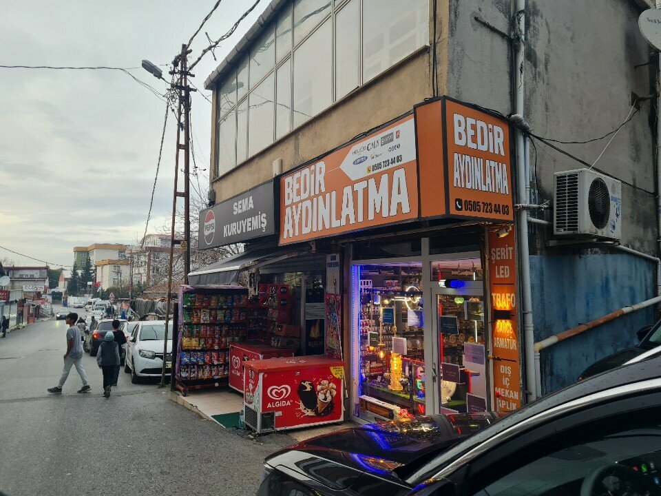 Market Sema Kuruyemiş, İstanbul, foto