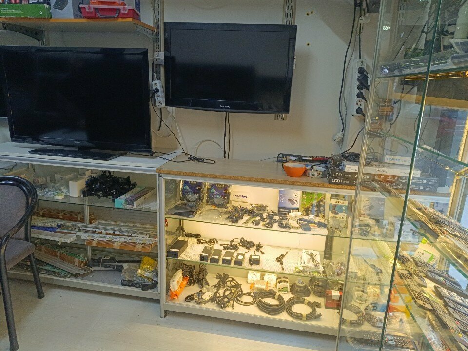 Elektrik ve elektrikli ürün mağazası Next & Next Star, İstanbul, foto