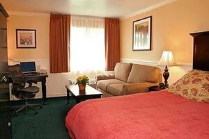 Lake Natoma Inn (California, County of Sacramento, Folsom), otel  Folsom'dan