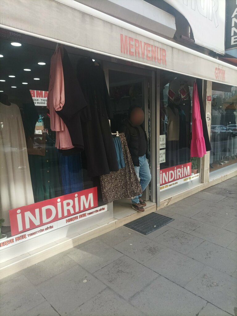 Giyim mağazası Merve Nur Giyim, İstanbul, foto