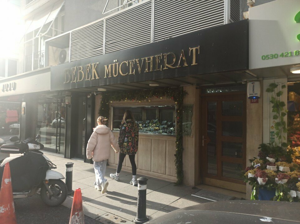 Mücevherler Bebek Mücevherat, İstanbul, foto