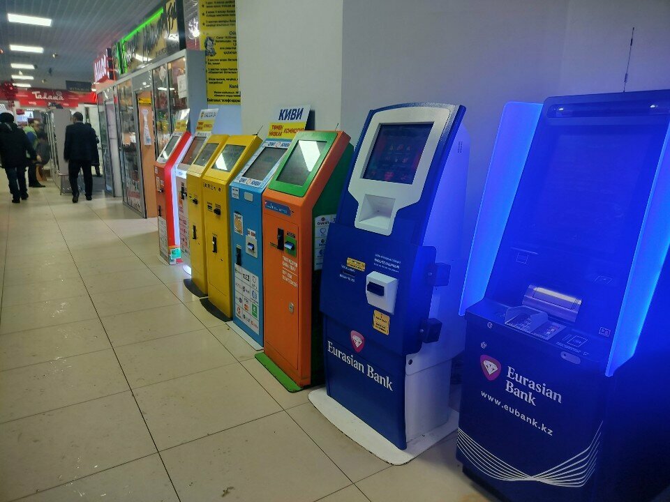 Ödeme terminali Eurasian Bank, Kostanay, foto