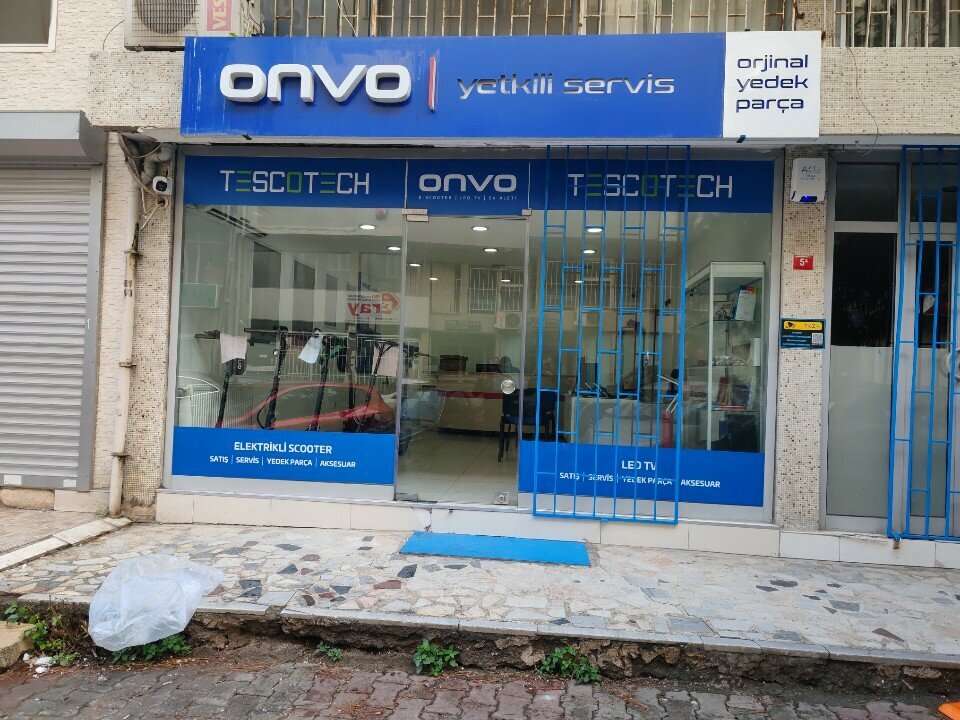 Scooter, denge bisikleti mağazası Tescotech Onvo, İstanbul, foto