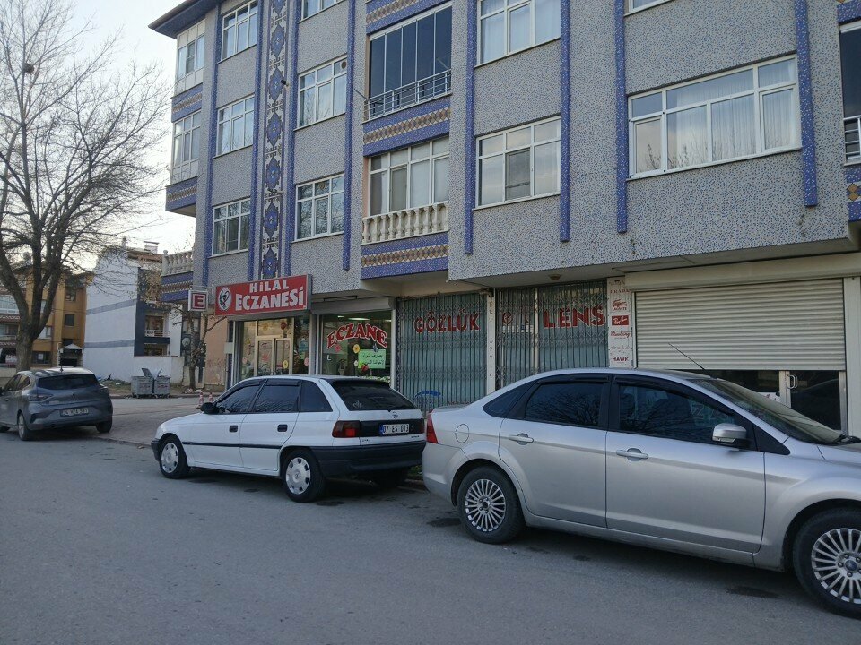Eczaneler Hilal Eczanesi, Konya, foto