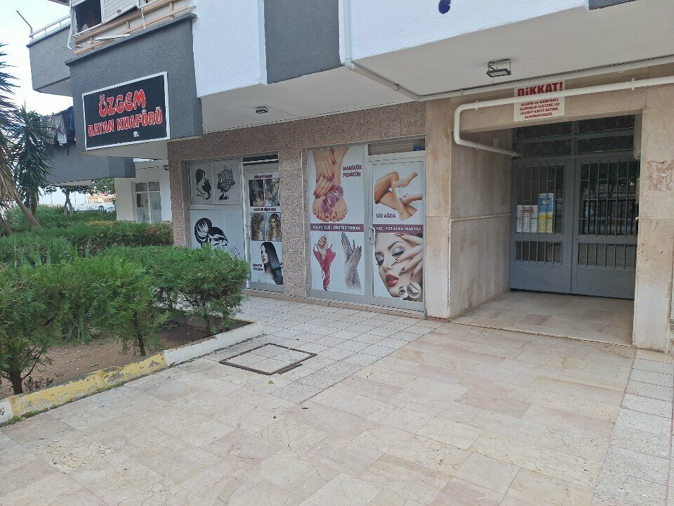 Kuaförler Özgem Bayan Kuaför Salonu, Antalya, foto
