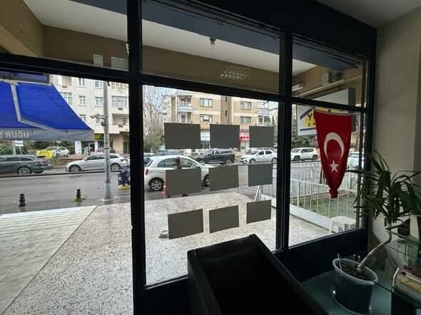i̇ş merkezi Yuva Emlak, İstanbul, foto