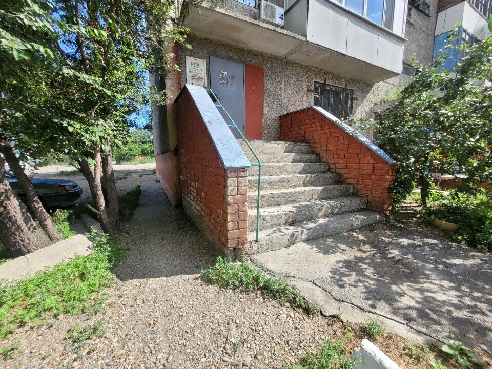 Bina, site yönetimi AOC Kutzhanova 55, Semey, foto