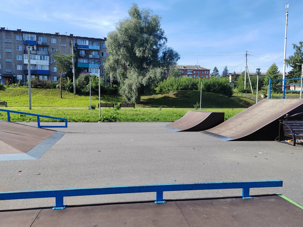 Spor alanı Скейт-парк, Myski, foto