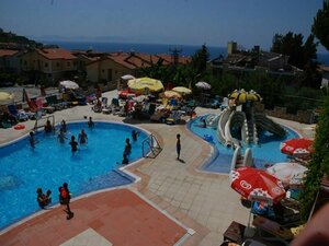 Club Hotel Lion (Aydın, Kuşadası, Hacıfeyzullah Mah., Botanikçi Ali Sok., 2), otel  Kuşadası'ndan