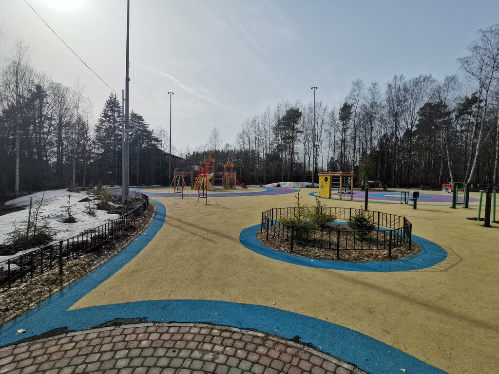 Oyun alanı Playground, Saint‑Petersburg, foto