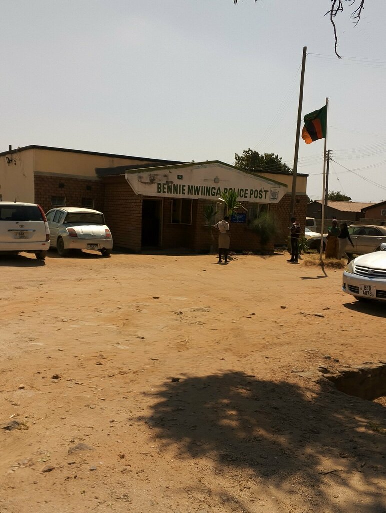 Polis merkezleri Benny Mwinga, Lusaka, foto