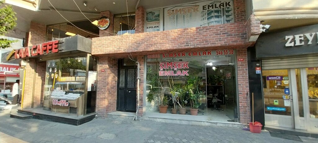 Emlak ofisi Şimşek Emlak, İstanbul, foto