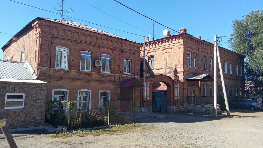 Turistik yerler Усадьба городская М.Ю. Девишева, конец XIX века, Orenburg, foto