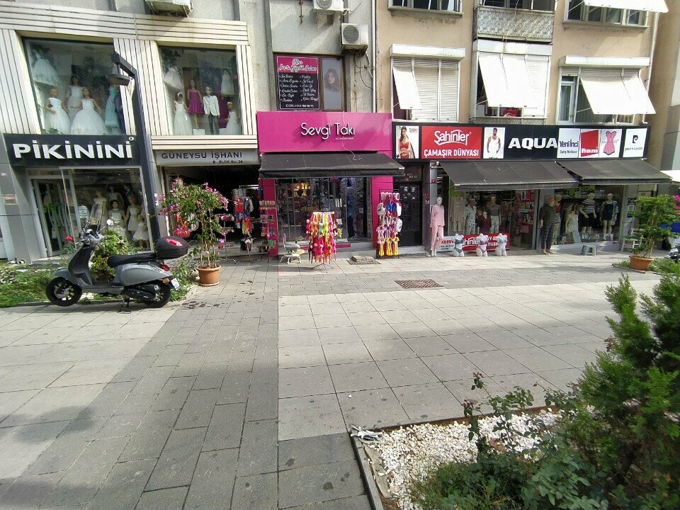 Bijuteriler Sevgi Takı, İstanbul, foto