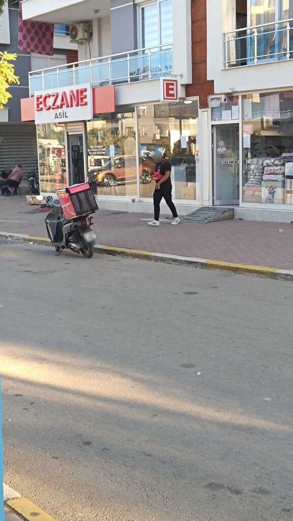 Eczaneler Asil Eczanesi, Antalya, foto