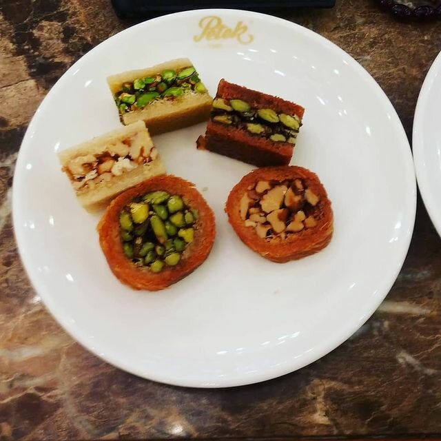 Pasta, şekerleme ve tatlı Petek Pastanesi, Ortahisar, foto