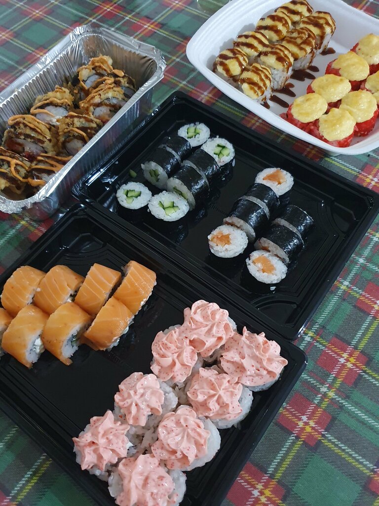 Suşi restoranı Цукуёми, Rostovskaya oblastı, foto