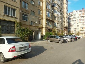 Апартаменты в Редукторном (Nasrutdinova Avenue No:30Д), otel  Makhachkala'dan