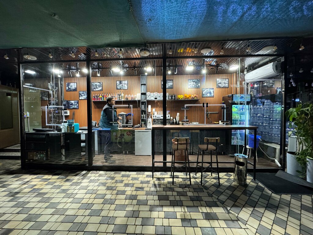 Kahve dükkanları D & B coffee, Taşkent, foto