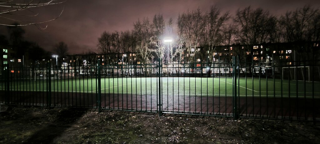 Spor alanı Стадион школы № 510, Saint‑Petersburg, foto