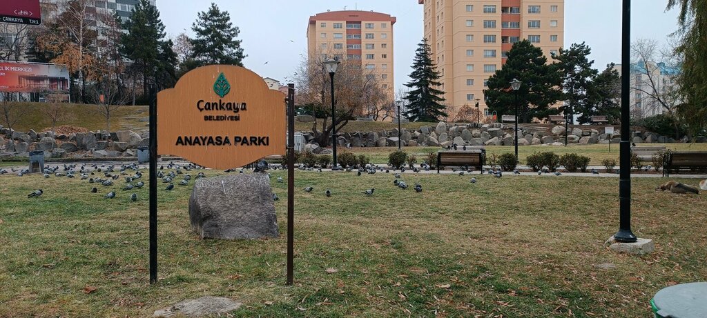 Parklar ve ormanlar Anayasa Parkı, Ankara, foto