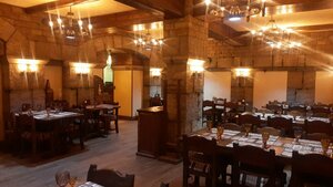 Apricot Stone (Mashtots Avenue No:3/1, Yerevan), restoran  Erivan'dan