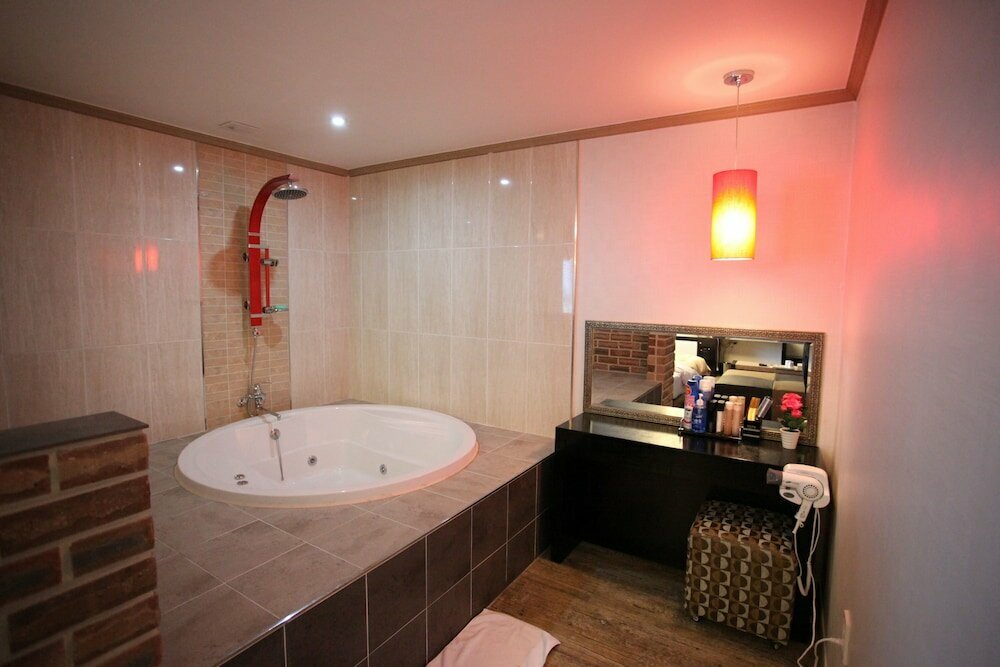 Otel Chuncheon Myeongdong Hotel, Çunçeon, foto