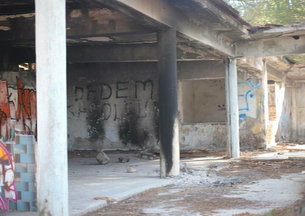 Turistik yerler İzmir Eski Verem Savaş Dispanseri, İzmir, foto