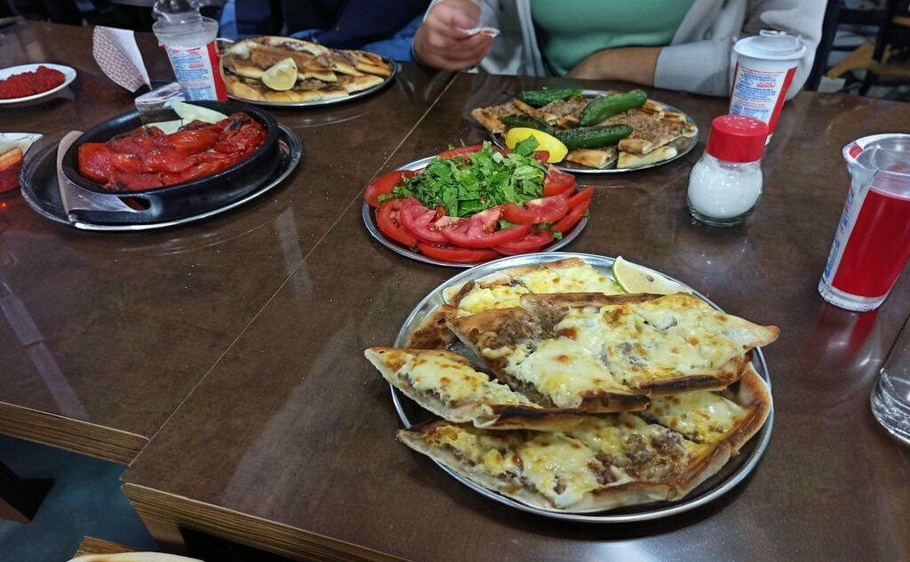 Kafe Mis Pide Salonu, Nazilli, foto