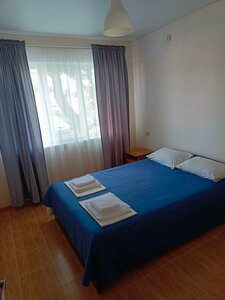Morskaya volna (Kurortnaya Street No:21, stanitsa Golubitskaya), otel  Krasnodarski krayından