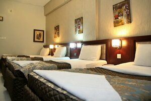 Al Sabkha Hotel (Al Baker Naif 2 building, Naif, Deira, Dubai), otel  Dubai'den