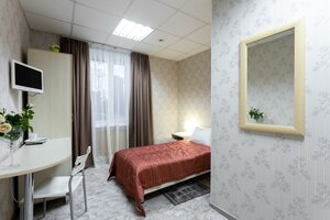 Solnechnaya (ulitsa Yablochkina No:12, Chelyabinsk), otel  Çeliabinsk'ten