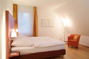 Cph Parkhotel Wolfsburg (Unter den Eichen No:55, Wolfsburg), otel  Wolfsburg'dan
