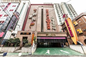 Hotel Flower (Seoul), otel  Seul'dan