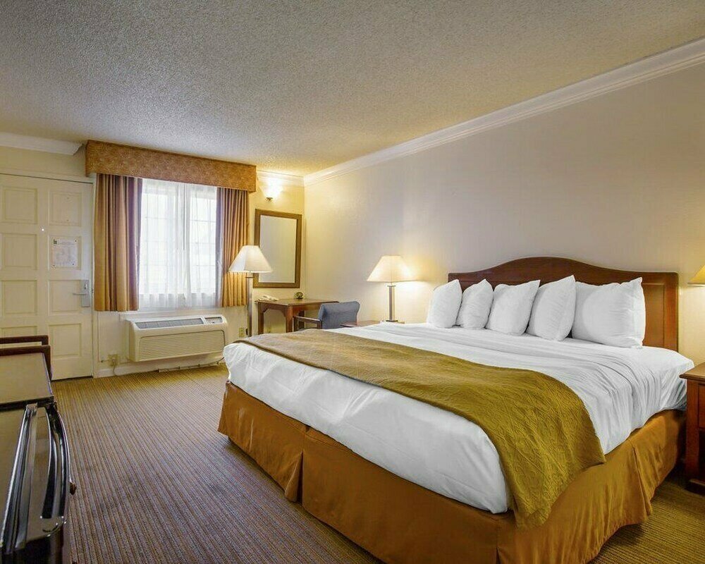 Otel Arbor Inn Monterey, Monterey, foto