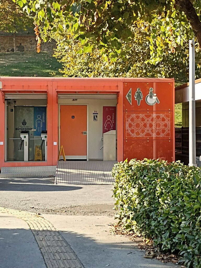 Tuvalet Tuvalet, İstanbul, foto