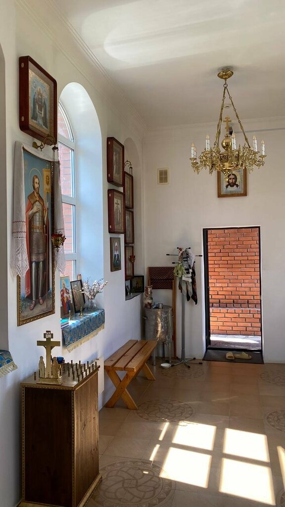 Şapel, haç anıtı Часовня иконы Божией Матери Умягчение злых сердец, Tataristan, foto