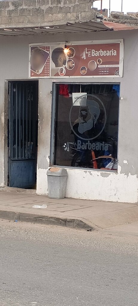 Berberler Barbearia, Loanda, foto