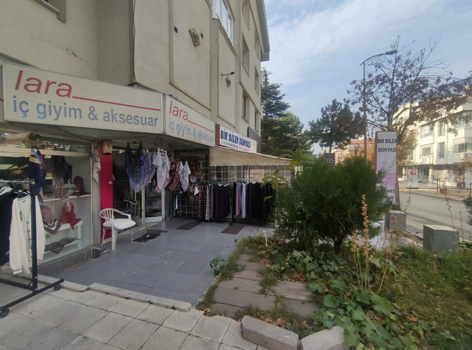 Tuhafiyeler Lara İç Giyim, Ankara, foto