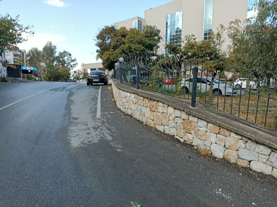 Resort oteller, tesisler Nevvar Salih İşgören Polis Eğitim Ve Rehabilitasyon Merkezi Narlıdere, İzmir, foto