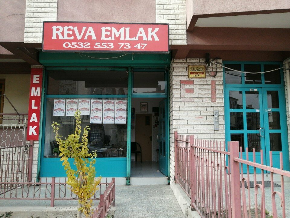 Emlak ofisi Reva Emlak, Ankara, foto