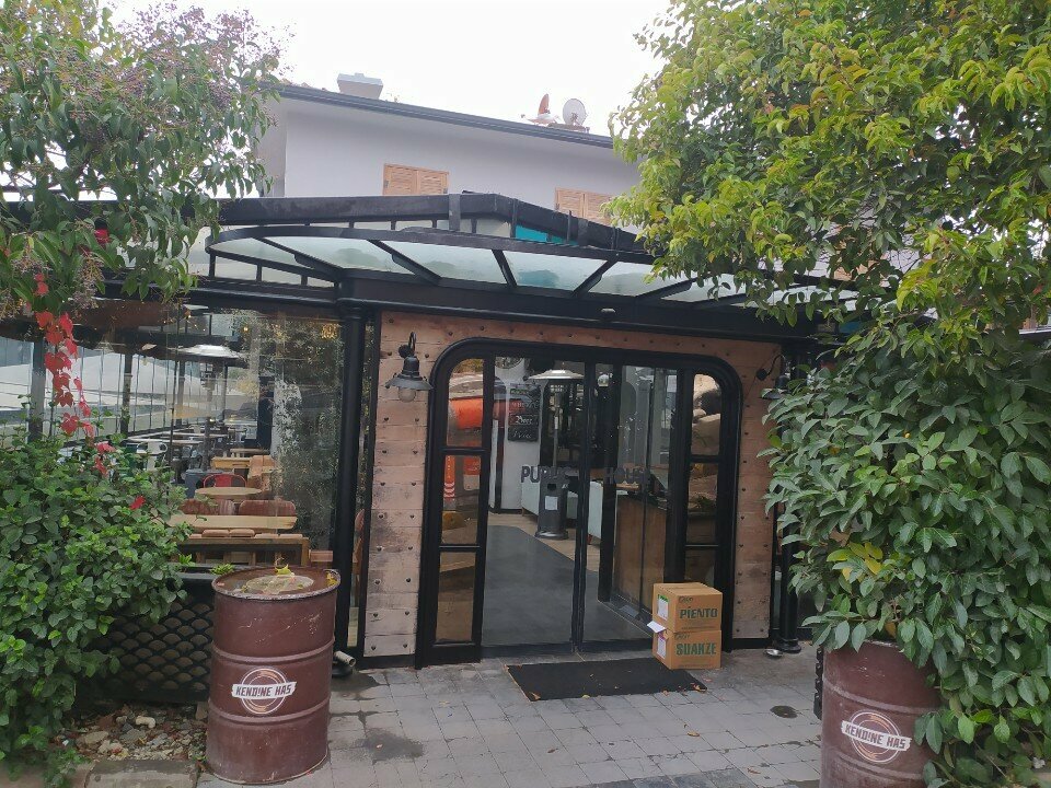 Bar Public House, İstanbul, foto