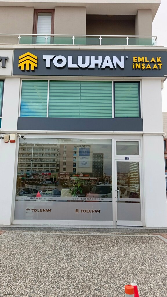 Emlak ofisi Toluhan Emlak, Konya, foto
