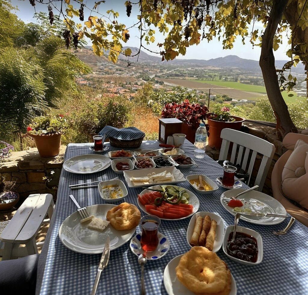 Restoran Salihin Kahvaltı Salonu Ve Gözleme Gökçeada, Çanakkale, foto