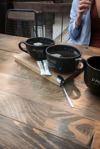 Pause (Manisa, Yunusemre, Uncubozköy Mah., Cemal Ergün Cad., 74/A), kafe  Manisa'dan